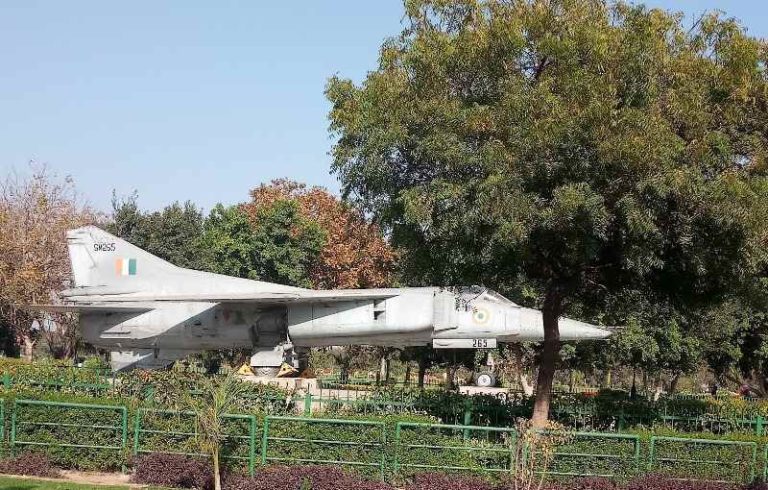 Japanese Park Rohini Delhi Timings, Entry Fee, Nearest Metro, Boating ...