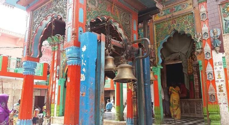 Hanumangarhi Temple Ayodhya Timings, Directions, Information
